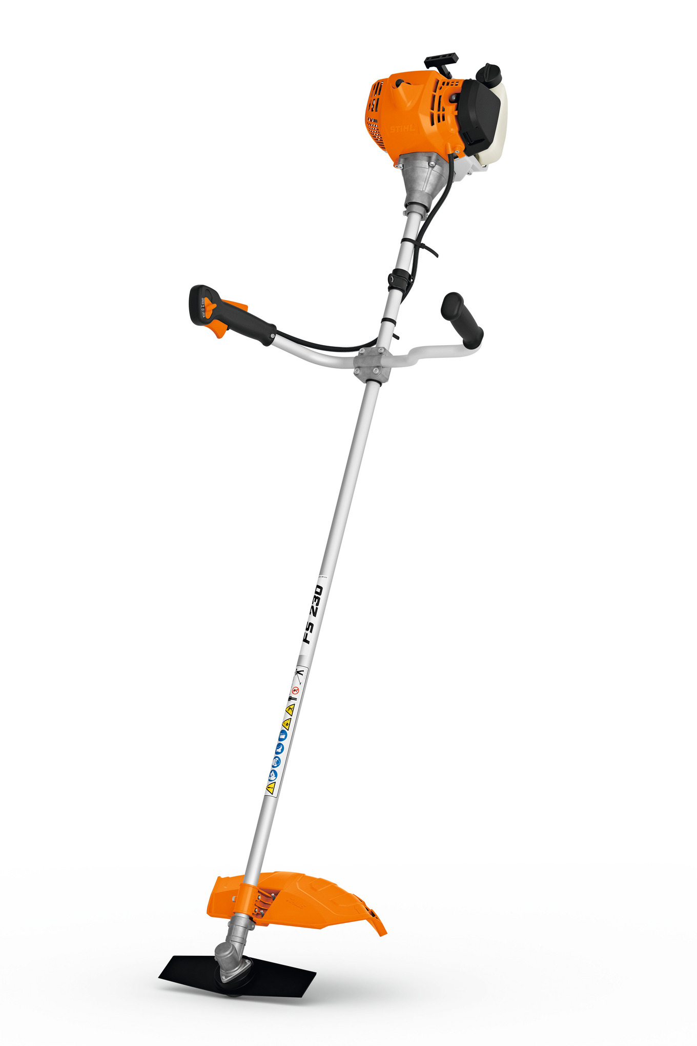 FS 230: para diversas tareas en entornos agrícolas | STIHL